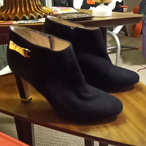 kate spade | Shoes | New Kate Spade New York Black Suede Bow Accent ...